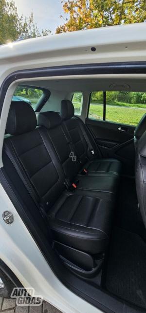 Balts Volkswagen Tiguan 2012 Trakai, ar dzinēja tilpumu 2.00 L un nobraukumu 209 tūkst. km par 5500 €, foto 20 vietnē AUTOMOTO.COM.LV