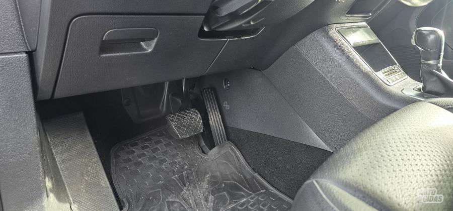 Balts Volkswagen Tiguan 2012 Trakai, ar dzinēja tilpumu 2.00 L un nobraukumu 209 tūkst. km par 5500 €, foto 23 vietnē AUTOMOTO.COM.LV
