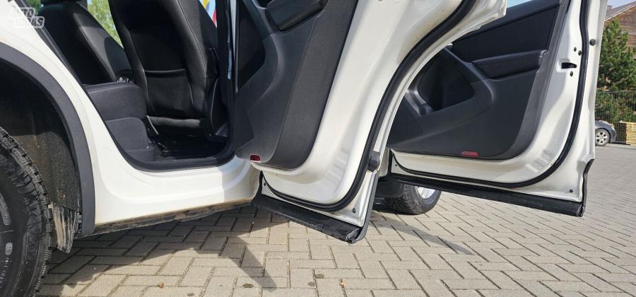 Balts Volkswagen Tiguan 2012 Trakai, ar dzinēja tilpumu 2.00 L un nobraukumu 209 tūkst. km par 5500 €, foto 27 vietnē AUTOMOTO.COM.LV