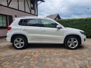 Balts Volkswagen Tiguan 2013 Ogre, ar dzinēja tilpumu 2.00 L un nobraukumu 0 tūkst. km par 9900 €, foto 9 vietnē AUTOMOTO.COM.LV