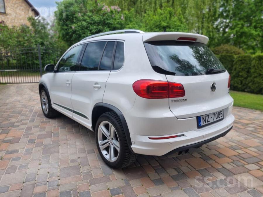 Balts Volkswagen Tiguan 2013 Ogre, ar dzinēja tilpumu 2.00 L un nobraukumu 0 tūkst. km par 9900 €, foto 12 vietnē AUTOMOTO.COM.LV