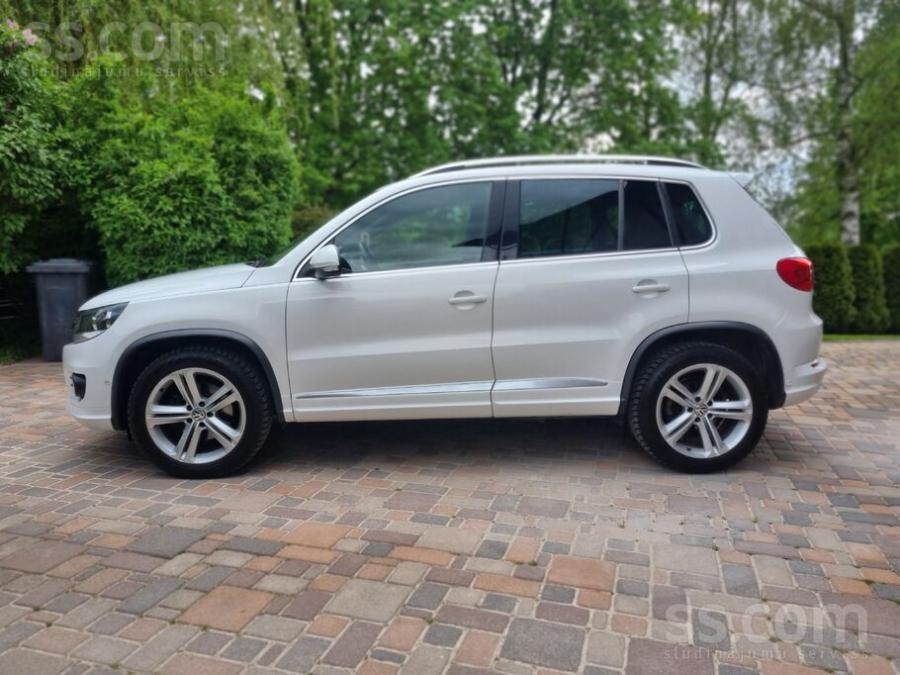 Balts Volkswagen Tiguan 2013 Ogre, ar dzinēja tilpumu 2.00 L un nobraukumu 0 tūkst. km par 9900 €, foto 13 vietnē AUTOMOTO.COM.LV