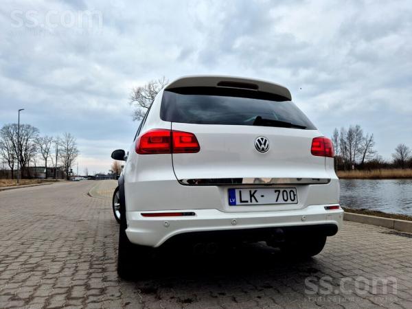 Balts Volkswagen Tiguan 2013 Liepāja, ar dzinēja tilpumu 2.00 L un nobraukumu 250 tūkst. km par 10199 €, foto 10 vietnē AUTOMOTO.COM.LV
