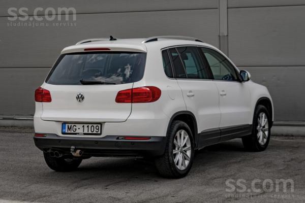 Balts Volkswagen Tiguan 2013 Rīga, ar dzinēja tilpumu 2.00 L un nobraukumu 0 tūkst. km par 7990 €, foto 4 vietnē AUTOMOTO.COM.LV