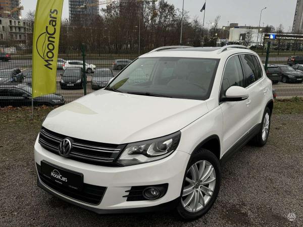 Balts Volkswagen Tiguan 2013 Viļņa, ar dzinēja tilpumu 1.98 L un nobraukumu 162 tūkst. km par 7500 €, foto 1 vietnē AUTOMOTO.COM.LV