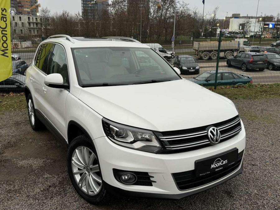 Balts Volkswagen Tiguan 2013 Viļņa, ar dzinēja tilpumu 1.98 L un nobraukumu 162 tūkst. km par 7500 €, foto 2 vietnē AUTOMOTO.COM.LV