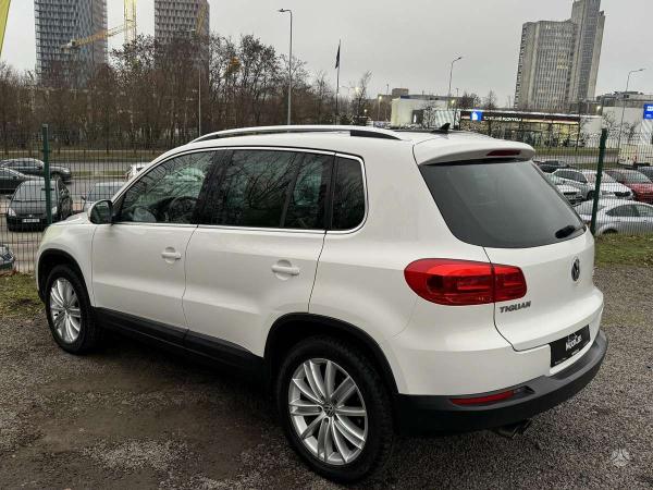 Balts Volkswagen Tiguan 2013 Viļņa, ar dzinēja tilpumu 1.98 L un nobraukumu 162 tūkst. km par 7500 €, foto 9 vietnē AUTOMOTO.COM.LV