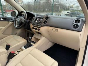 Balts Volkswagen Tiguan 2013 Viļņa, ar dzinēja tilpumu 1.98 L un nobraukumu 162 tūkst. km par 7500 €, foto 14 vietnē AUTOMOTO.COM.LV