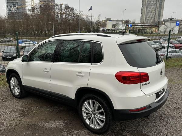 Balts Volkswagen Tiguan 2013 Viļņa, ar dzinēja tilpumu 2.00 L un nobraukumu 162 tūkst. km par 7500 €, foto 7 vietnē AUTOMOTO.COM.LV