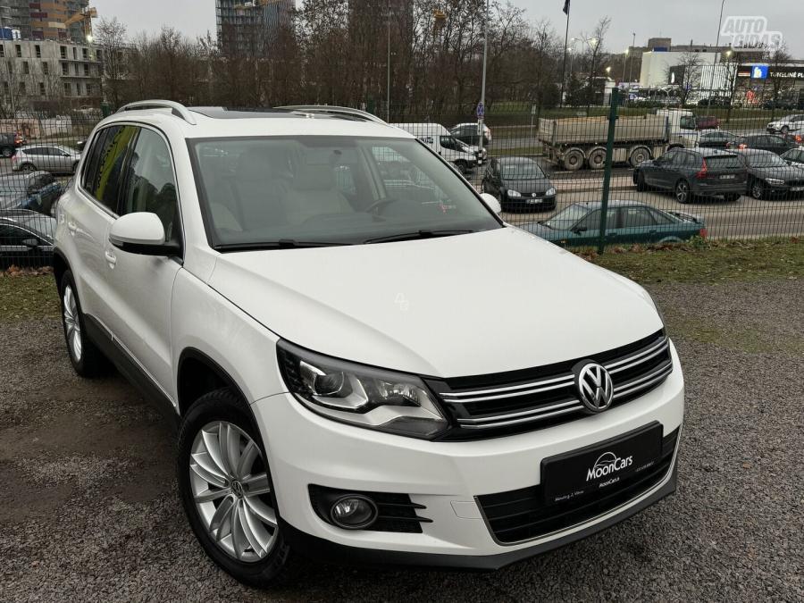Balts Volkswagen Tiguan 2013 Viļņa, ar dzinēja tilpumu 2.00 L un nobraukumu 162 tūkst. km par 7500 €, foto 2 vietnē AUTOMOTO.COM.LV
