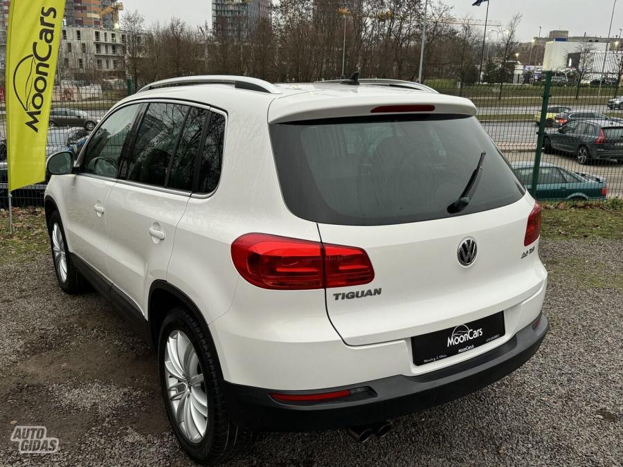 Balts Volkswagen Tiguan 2013 Viļņa, ar dzinēja tilpumu 2.00 L un nobraukumu 162 tūkst. km par 7500 €, foto 6 vietnē AUTOMOTO.COM.LV
