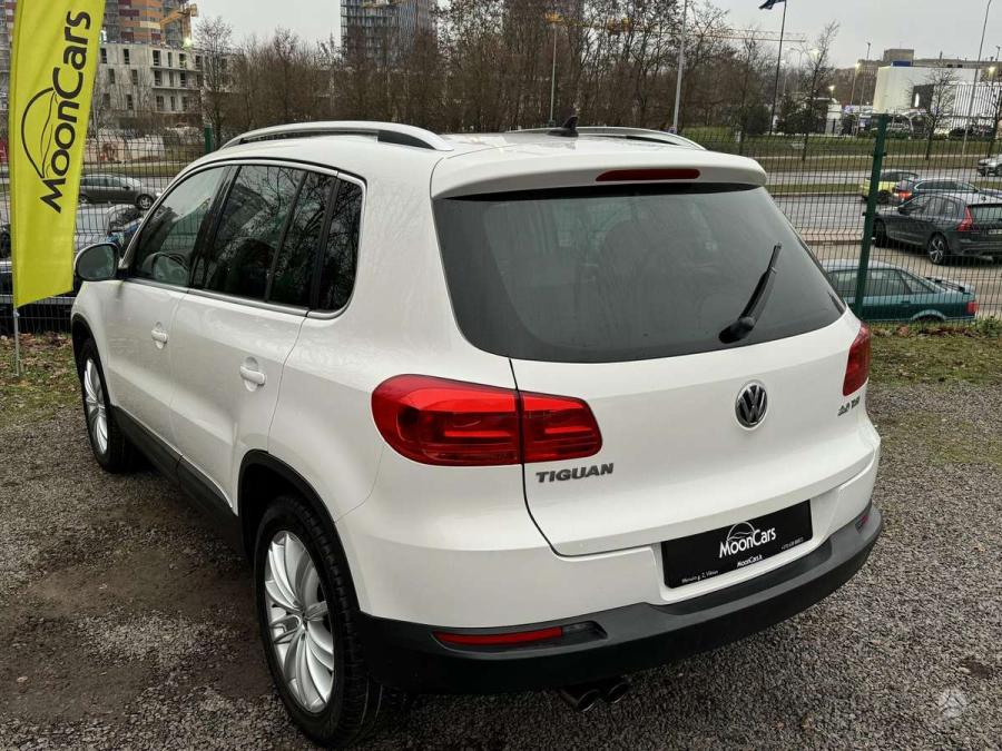 Balts Volkswagen Tiguan 2013 Viļņa, ar dzinēja tilpumu 1.98 L un nobraukumu 162 tūkst. km par 7500 €, foto 7 vietnē AUTOMOTO.COM.LV