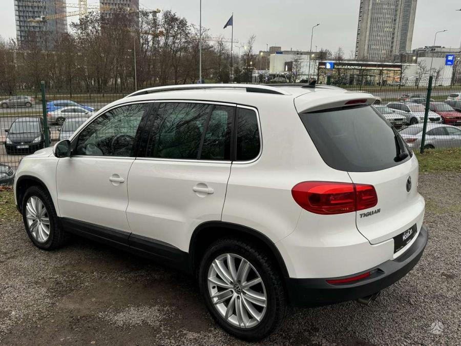 Balts Volkswagen Tiguan 2013 Viļņa, ar dzinēja tilpumu 1.98 L un nobraukumu 162 tūkst. km par 7500 €, foto 8 vietnē AUTOMOTO.COM.LV