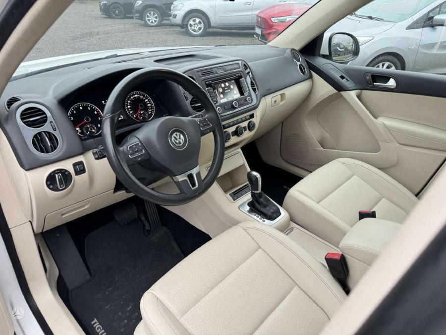 Balts Volkswagen Tiguan 2013 Viļņa, ar dzinēja tilpumu 1.98 L un nobraukumu 162 tūkst. km par 7500 €, foto 9 vietnē AUTOMOTO.COM.LV
