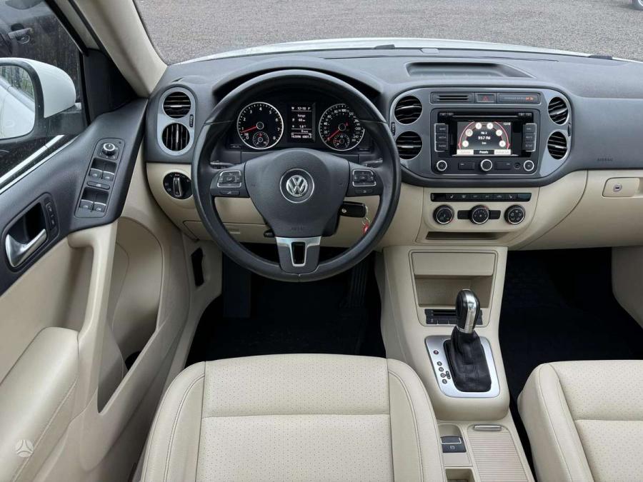 Balts Volkswagen Tiguan 2013 Viļņa, ar dzinēja tilpumu 1.98 L un nobraukumu 162 tūkst. km par 7500 €, foto 12 vietnē AUTOMOTO.COM.LV