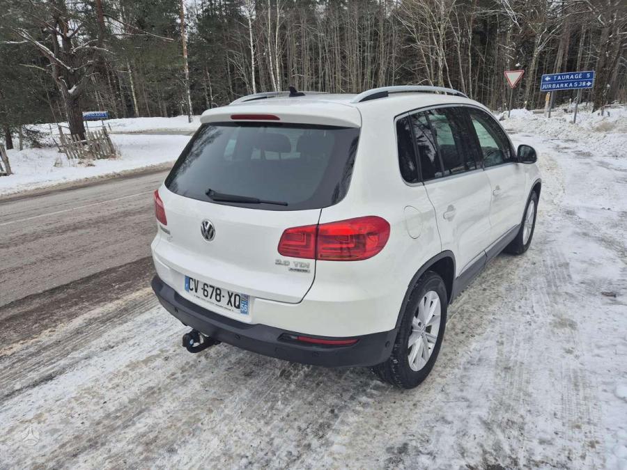Balts Volkswagen Tiguan 2013 Tauragė, ar dzinēja tilpumu 1.97 L un nobraukumu 265 tūkst. km par 8400 €, foto 4 vietnē AUTOMOTO.COM.LV