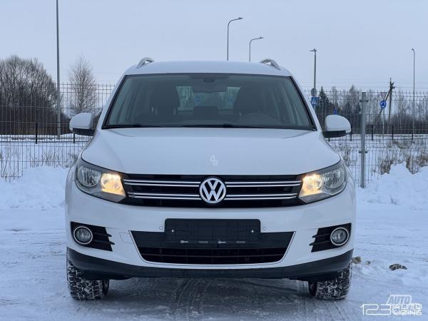 Balts Volkswagen Tiguan 2013 Tauragė, ar dzinēja tilpumu 2.00 L un nobraukumu 271 tūkst. km par 8200 €, foto 3 vietnē AUTOMOTO.COM.LV