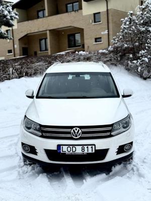 Balts Volkswagen Tiguan 2013 Viļņa, ar dzinēja tilpumu 2.00 L un nobraukumu 291 tūkst. km par 6900 €, foto 7 vietnē AUTOMOTO.COM.LV