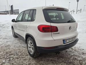 Balts Volkswagen Tiguan 2013 Radviliškis, ar dzinēja tilpumu 1.97 L un nobraukumu 223 tūkst. km par 6600 €, foto 3 vietnē AUTOMOTO.COM.LV
