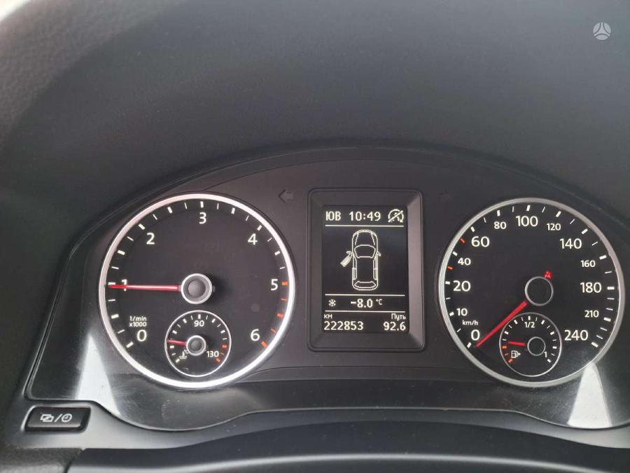 Balts Volkswagen Tiguan 2013 Radviliškis, ar dzinēja tilpumu 1.97 L un nobraukumu 223 tūkst. km par 6600 €, foto 10 vietnē AUTOMOTO.COM.LV