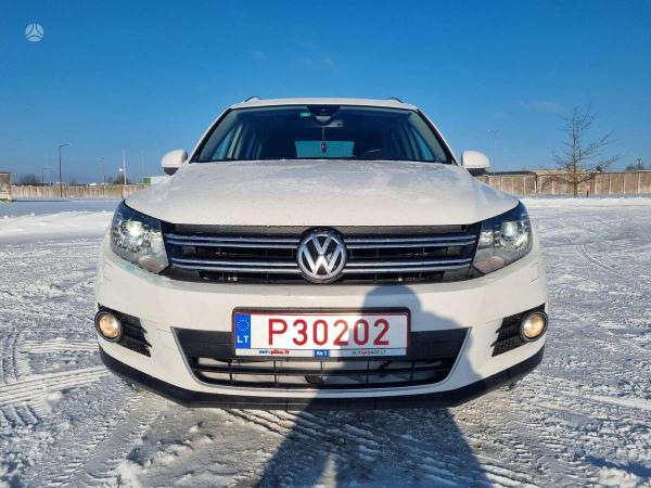 Balts Volkswagen Tiguan 2013 Šauļi, ar dzinēja tilpumu 1.97 L un nobraukumu 234 tūkst. km par 9200 €, foto 3 vietnē AUTOMOTO.COM.LV