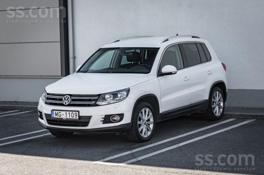 White Volkswagen Tiguan 2013 in Riga, with an engine capacity of 2.00 L and mileage of 0 thousand km for 6990 €, photo 1 on AUTOMOTO.COM.LV