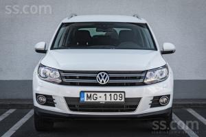 White Volkswagen Tiguan 2013 in Riga, with an engine capacity of 2.00 L and mileage of 0 thousand km for 6990 €, photo 3 on AUTOMOTO.COM.LV