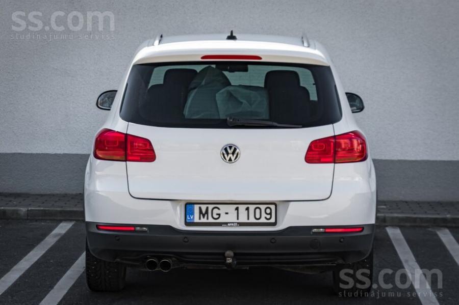 White Volkswagen Tiguan 2013 in Riga, with an engine capacity of 2.00 L and mileage of 0 thousand km for 6990 €, photo 6 on AUTOMOTO.COM.LV
