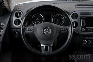 White Volkswagen Tiguan 2013 in Riga, with an engine capacity of 2.00 L and mileage of 0 thousand km for 6990 €, photo 19 on AUTOMOTO.COM.LV