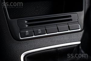 White Volkswagen Tiguan 2013 in Riga, with an engine capacity of 2.00 L and mileage of 0 thousand km for 6990 €, photo 24 on AUTOMOTO.COM.LV