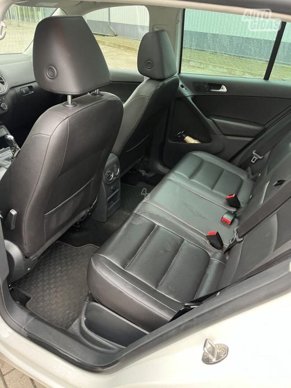 White Volkswagen Tiguan 2013 in Silale, with an engine capacity of 2.00 L and mileage of 195 thousand km for 7500 €, photo 8 on AUTOMOTO.COM.LV