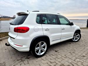 Balts Volkswagen Tiguan 2013 Liepāja, ar dzinēja tilpumu 2.00 L un nobraukumu 250 tūkst. km par 9777 €, foto 12 vietnē AUTOMOTO.COM.LV