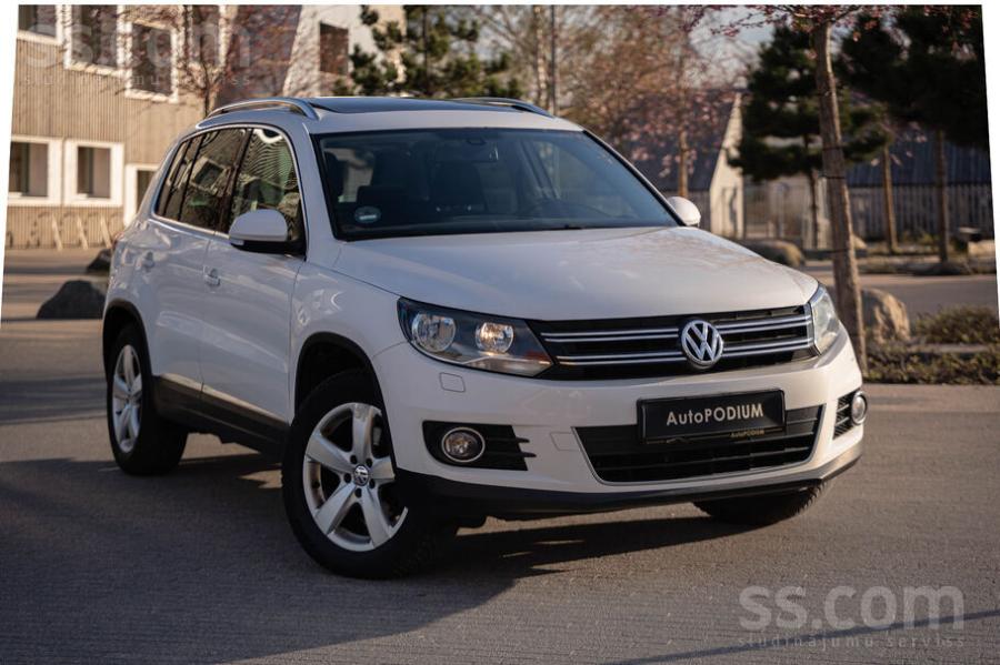White Volkswagen Tiguan 2013 in Riga, with an engine capacity of 1.40 L and mileage of 235 thousand km for 7990 €, photo 6 on AUTOMOTO.COM.LV