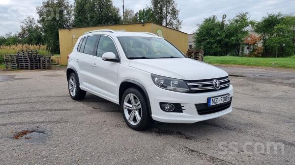 Balts Volkswagen Tiguan 2013 Ogre, ar dzinēja tilpumu 2.00 L un nobraukumu 0 tūkst. km par 7970 €, foto 3 vietnē AUTOMOTO.COM.LV