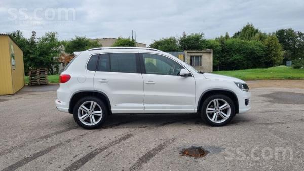 Balts Volkswagen Tiguan 2013 Ogre, ar dzinēja tilpumu 2.00 L un nobraukumu 0 tūkst. km par 7970 €, foto 4 vietnē AUTOMOTO.COM.LV