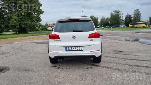 Balts Volkswagen Tiguan 2013 Ogre, ar dzinēja tilpumu 2.00 L un nobraukumu 0 tūkst. km par 7970 €, foto 6 vietnē AUTOMOTO.COM.LV