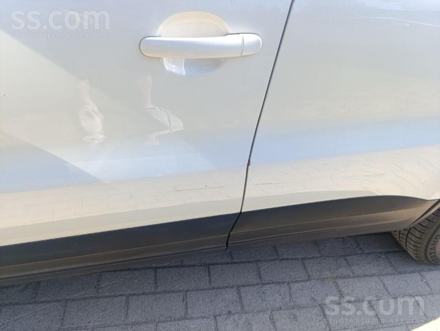 Balts Volkswagen Tiguan 2013 Tukums, ar dzinēja tilpumu 1.40 L un nobraukumu 255 tūkst. km par 6500 €, foto 5 vietnē AUTOMOTO.COM.LV