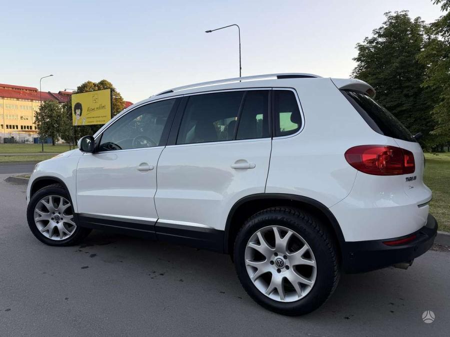 Balts Volkswagen Tiguan 2013 Kauņa, ar dzinēja tilpumu 1.97 L un nobraukumu 323 tūkst. km par 7950 €, foto 4 vietnē AUTOMOTO.COM.LV