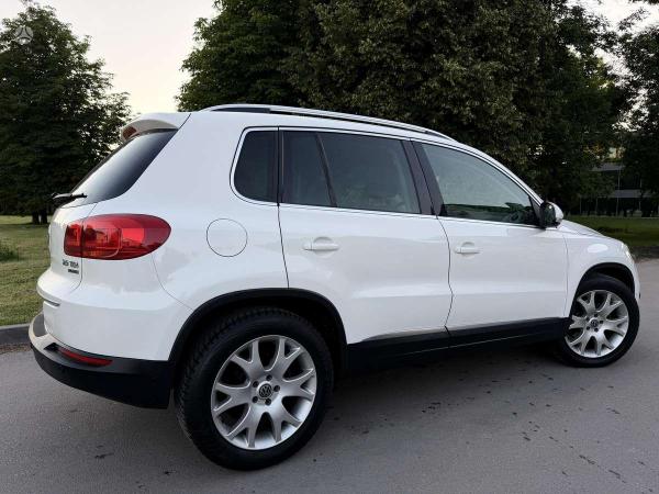 Balts Volkswagen Tiguan 2013 Kauņa, ar dzinēja tilpumu 1.97 L un nobraukumu 323 tūkst. km par 7950 €, foto 4 vietnē AUTOMOTO.COM.LV