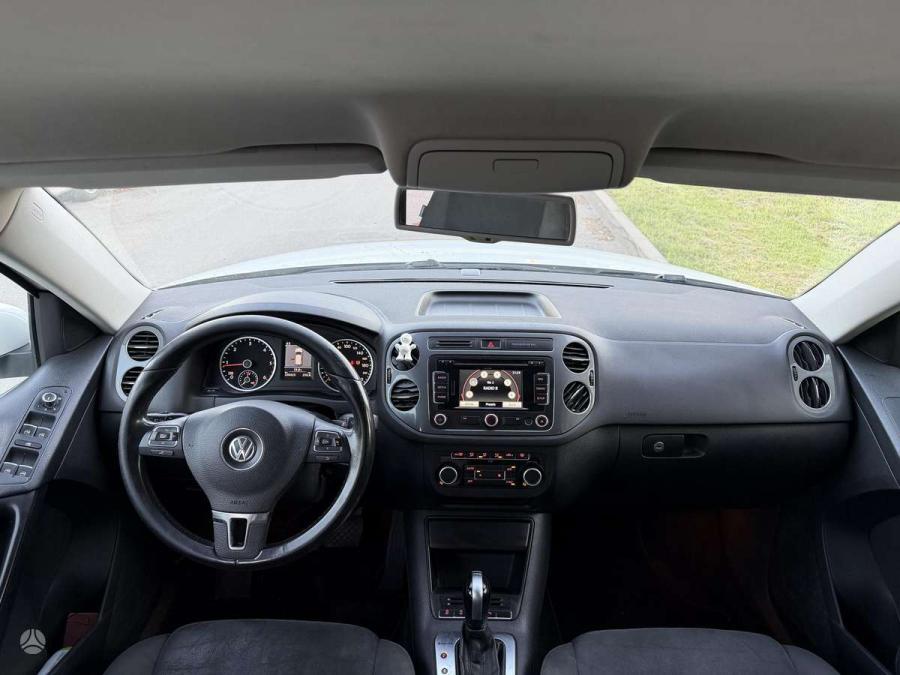 Balts Volkswagen Tiguan 2013 Kauņa, ar dzinēja tilpumu 1.97 L un nobraukumu 323 tūkst. km par 7950 €, foto 6 vietnē AUTOMOTO.COM.LV