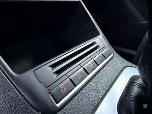 Balts Volkswagen Tiguan 2013 Kauņa, ar dzinēja tilpumu 1.97 L un nobraukumu 323 tūkst. km par 7950 €, foto 8 vietnē AUTOMOTO.COM.LV