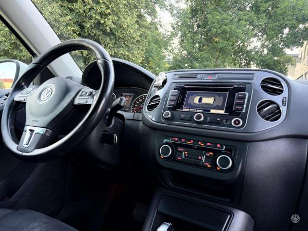 Balts Volkswagen Tiguan 2013 Kauņa, ar dzinēja tilpumu 1.97 L un nobraukumu 323 tūkst. km par 7950 €, foto 10 vietnē AUTOMOTO.COM.LV
