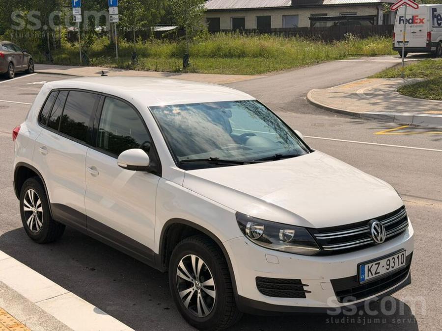Balts Volkswagen Tiguan 2013 Rīga, ar dzinēja tilpumu 2.00 L un nobraukumu 254 tūkst. km par 9400 €, foto 1 vietnē AUTOMOTO.COM.LV