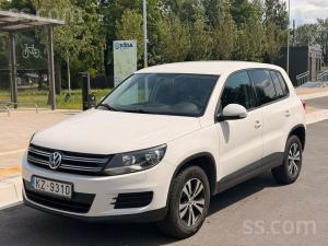 Balts Volkswagen Tiguan 2013 Rīga, ar dzinēja tilpumu 2.00 L un nobraukumu 254 tūkst. km par 9400 €, foto 4 vietnē AUTOMOTO.COM.LV