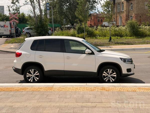 Balts Volkswagen Tiguan 2013 Rīga, ar dzinēja tilpumu 2.00 L un nobraukumu 254 tūkst. km par 9400 €, foto 5 vietnē AUTOMOTO.COM.LV