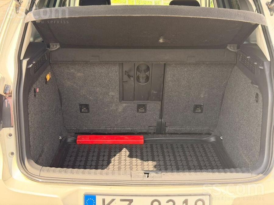 Balts Volkswagen Tiguan 2013 Rīga, ar dzinēja tilpumu 2.00 L un nobraukumu 254 tūkst. km par 9400 €, foto 15 vietnē AUTOMOTO.COM.LV