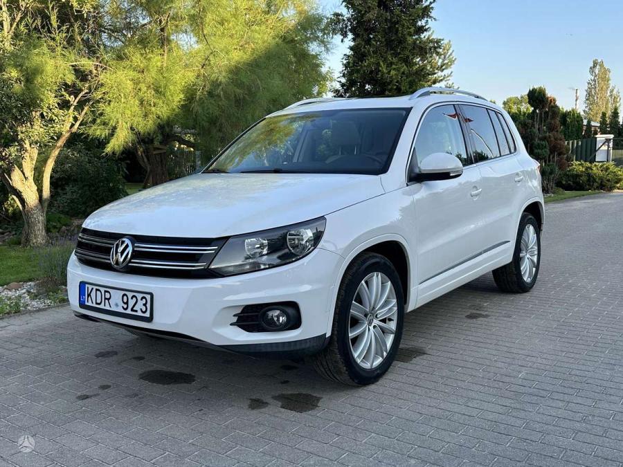 Balts Volkswagen Tiguan 2013 Kretinga, ar dzinēja tilpumu 1.98 L un nobraukumu 104 tūkst. km par 8200 €, foto 1 vietnē AUTOMOTO.COM.LV