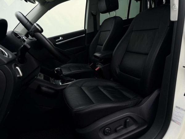 Balts Volkswagen Tiguan 2013 Viļņa, ar dzinēja tilpumu 1.97 L un nobraukumu 119 tūkst. km par 12200 €, foto 11 vietnē AUTOMOTO.COM.LV