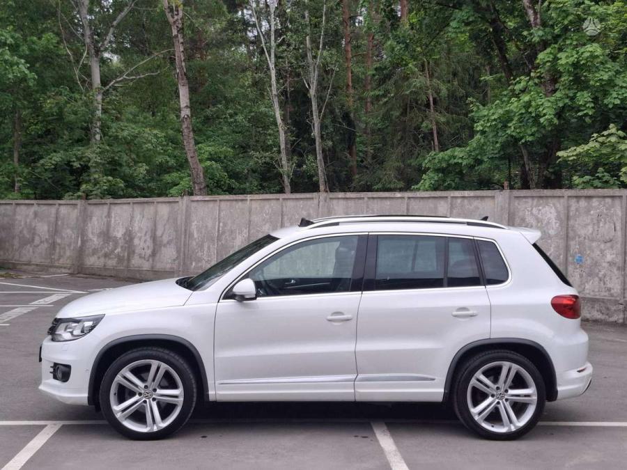 Balts Volkswagen Tiguan 2013 Viļņa, ar dzinēja tilpumu 1.97 L un nobraukumu 244 tūkst. km par 9700 €, foto 5 vietnē AUTOMOTO.COM.LV