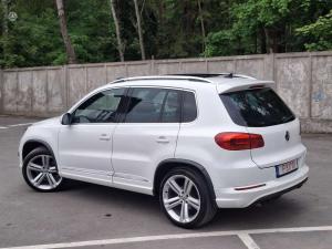 Balts Volkswagen Tiguan 2013 Viļņa, ar dzinēja tilpumu 1.97 L un nobraukumu 244 tūkst. km par 9700 €, foto 8 vietnē AUTOMOTO.COM.LV